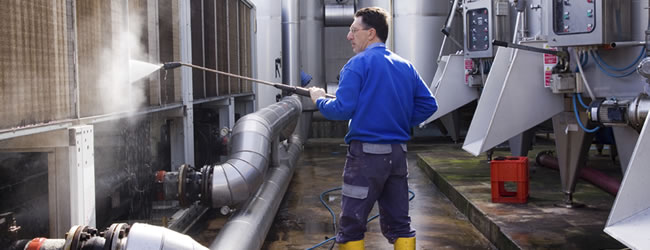 Schoonmaak & reiniging industriële machines & installaties ...